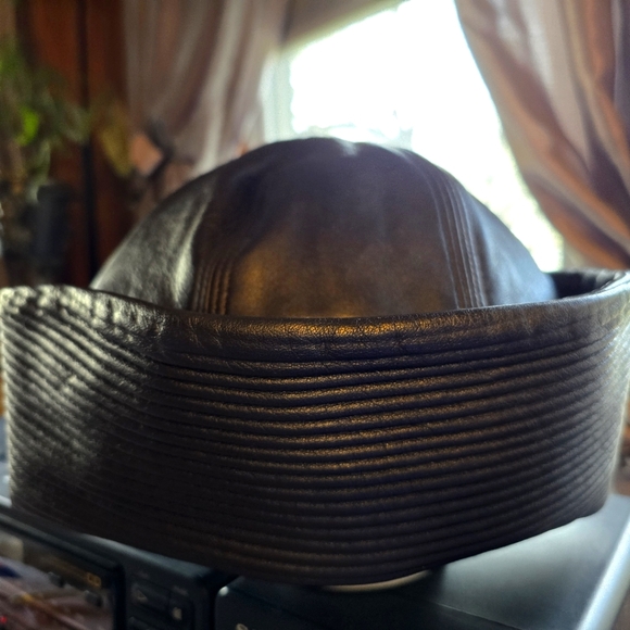 Kokin | Accessories | Vintage Kokin Nyc Black Leather Packable Hat ...